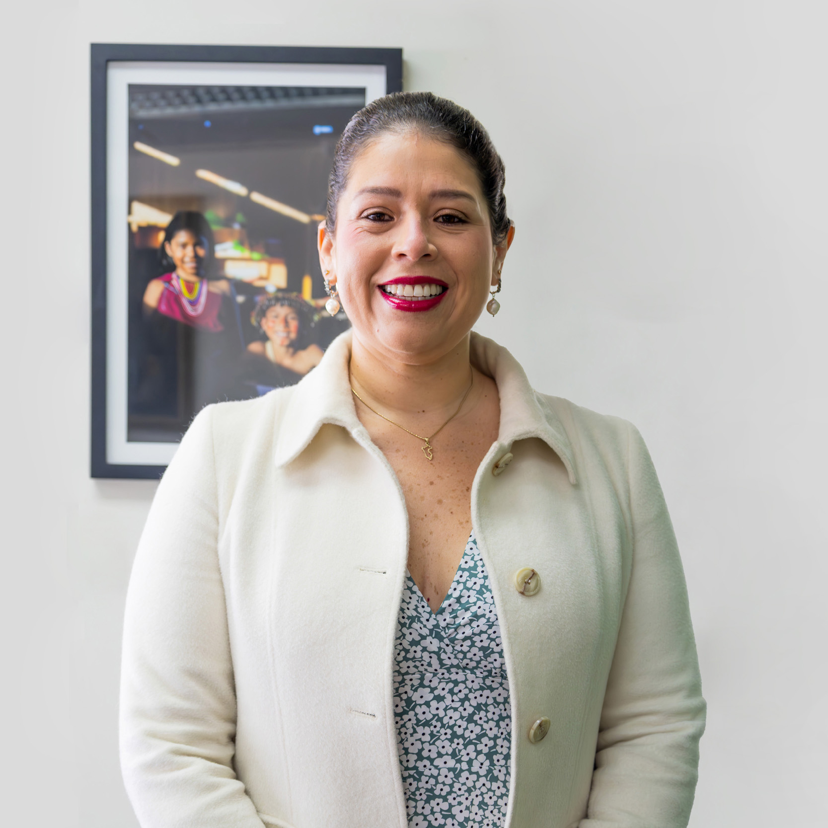 Designan a Ana Peña Cardoza como nueva jefa institucional de la BNP ...